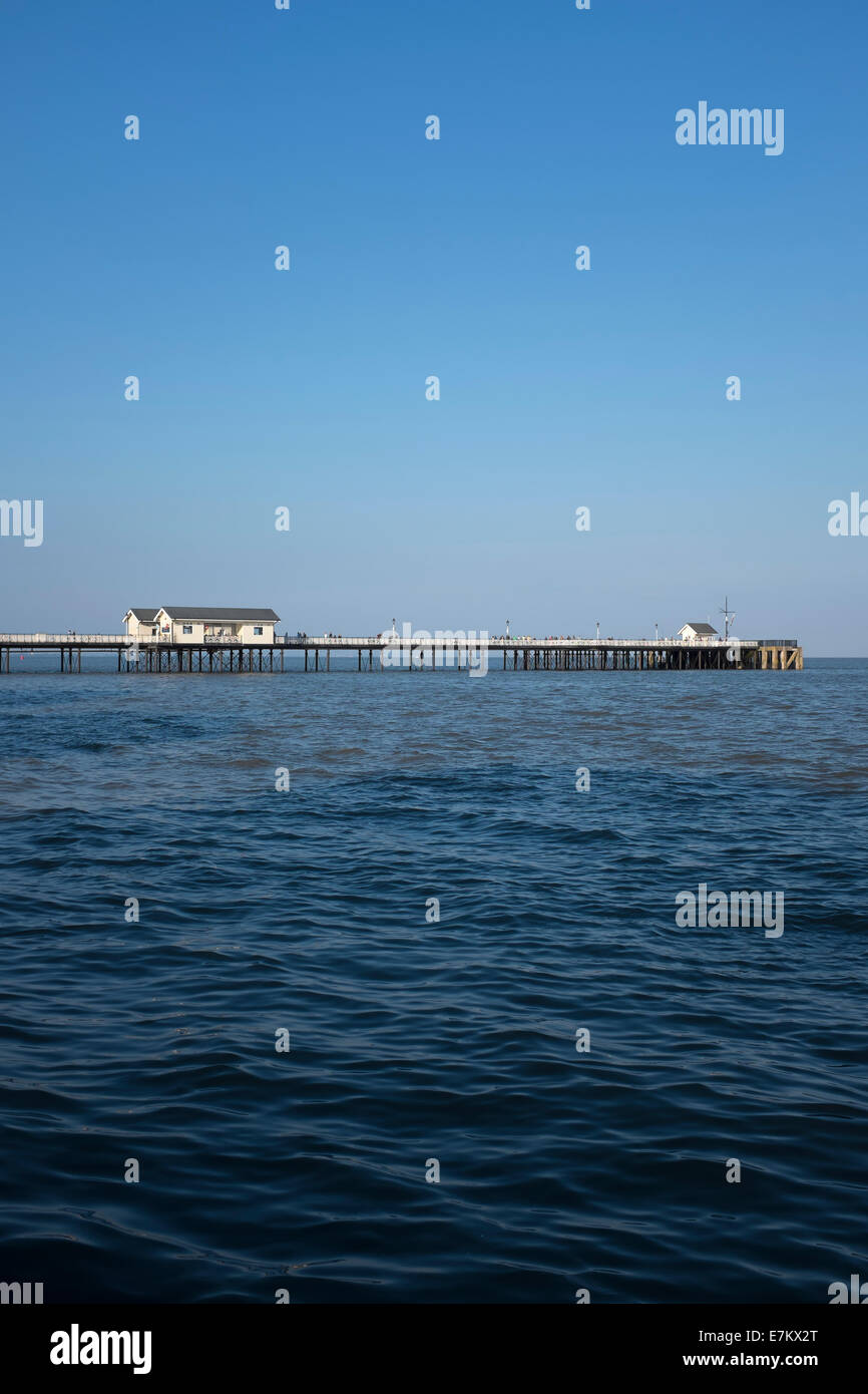 Victorian pier day hi-res stock photography and images - Alamy