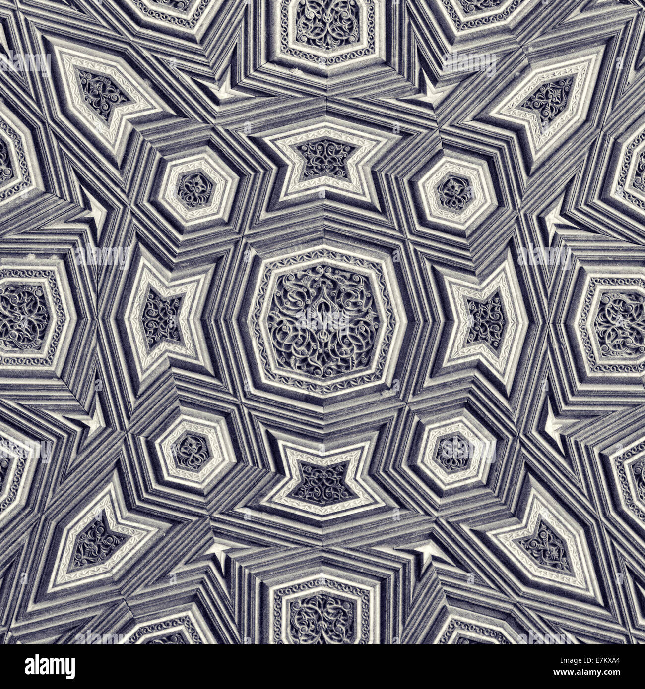 Arabic wallpaper pattern islamic mosaic hi-res stock photography and ...