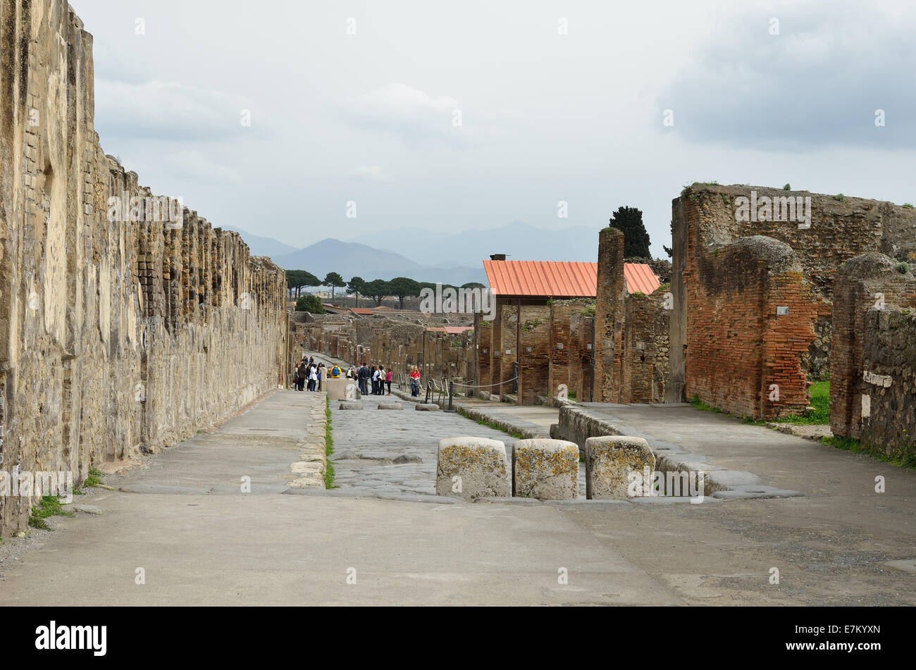 Excursion in the ancient city Pompeii Stock Photo - Alamy