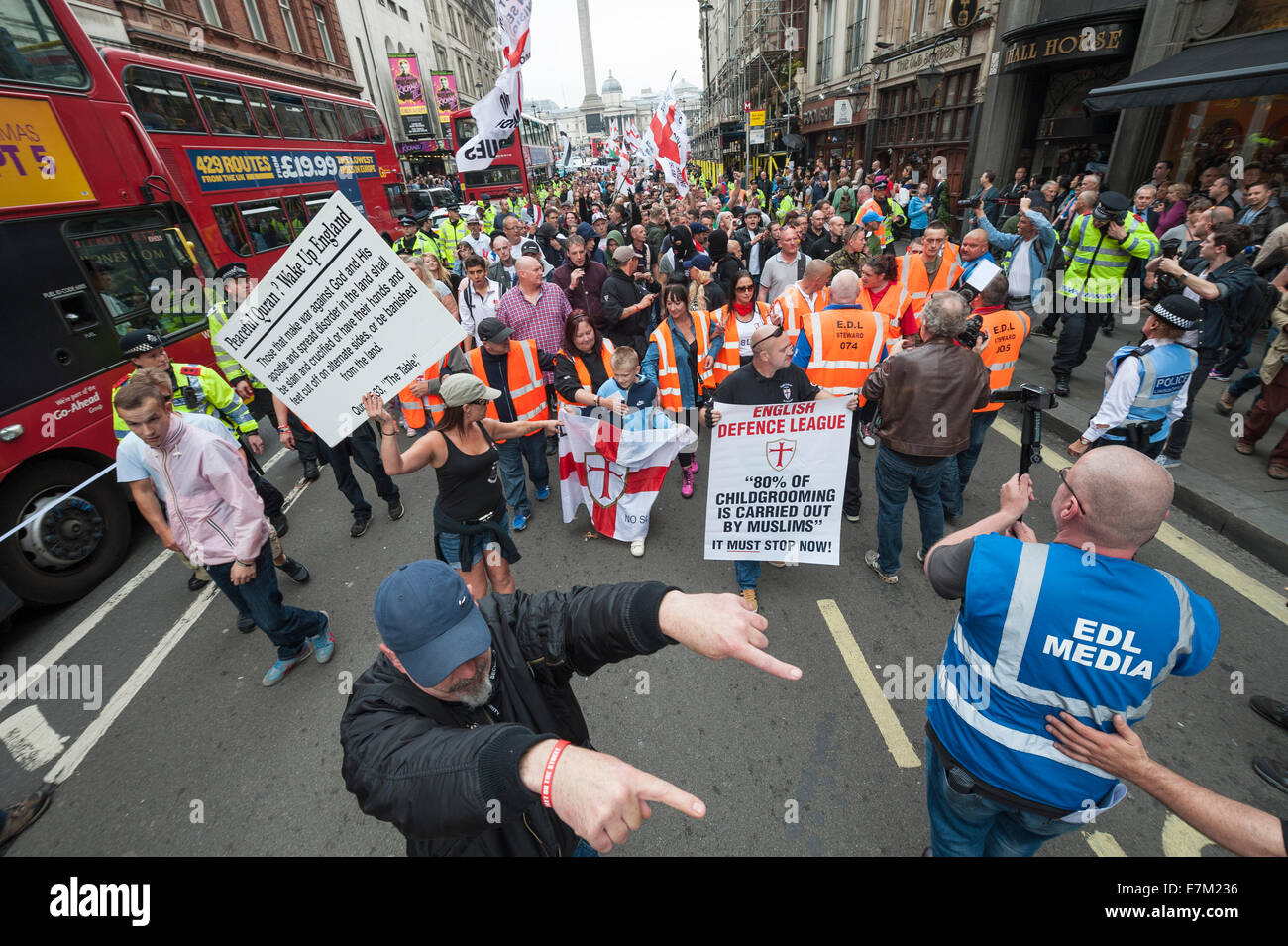 Muslim defence league hi-res stock photography and images - Alamy