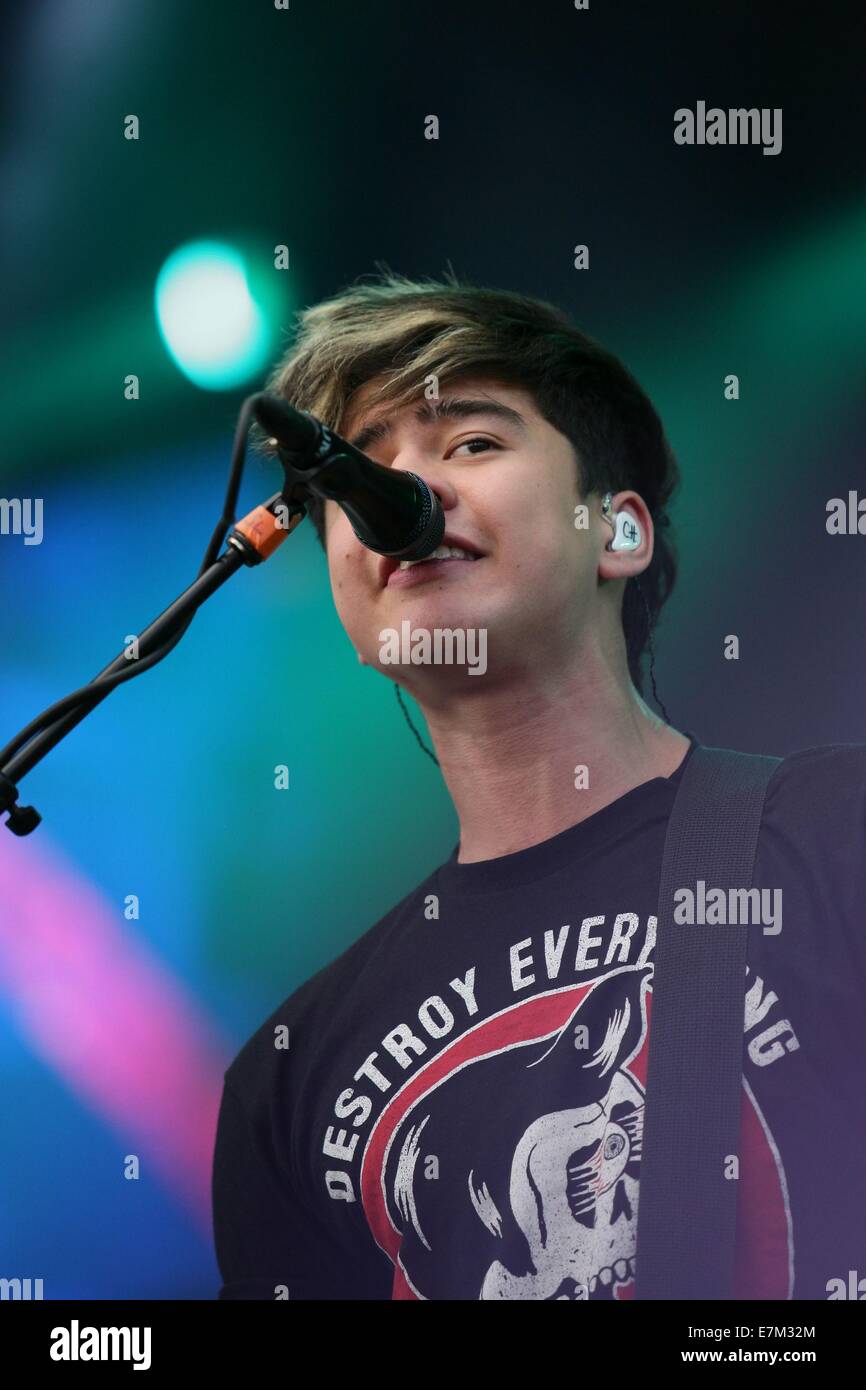 Las Vegas, NV, USA. 20th Sep, 2014. Calum Hood, 5 Seconds of Summer in ...