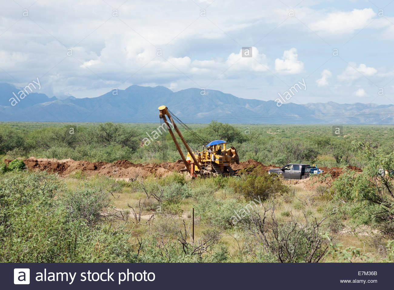 Pipelayer Stock Photos & Pipelayer Stock Images - Alamy