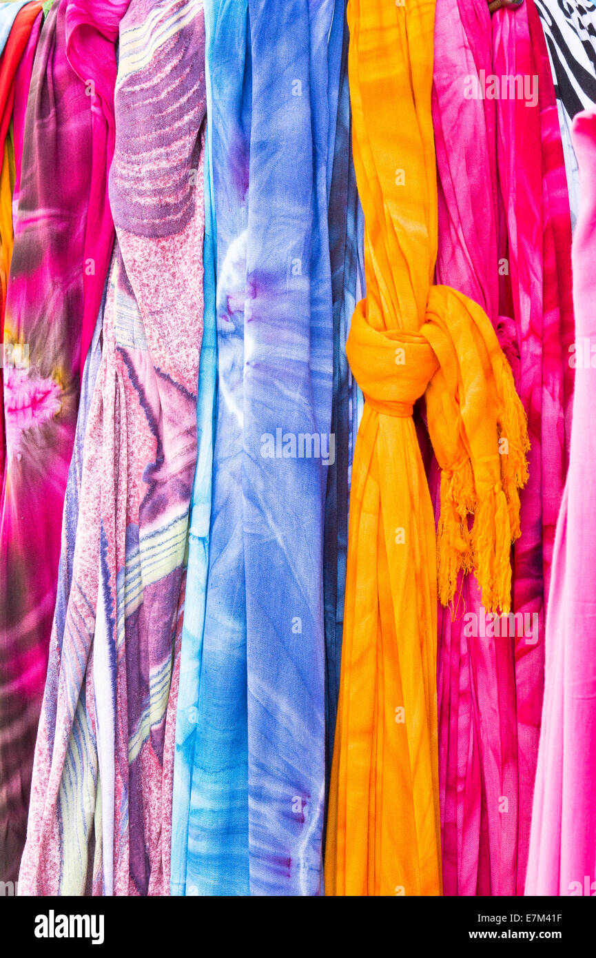 Colourful sarongs hi-res stock photography and images - Alamy