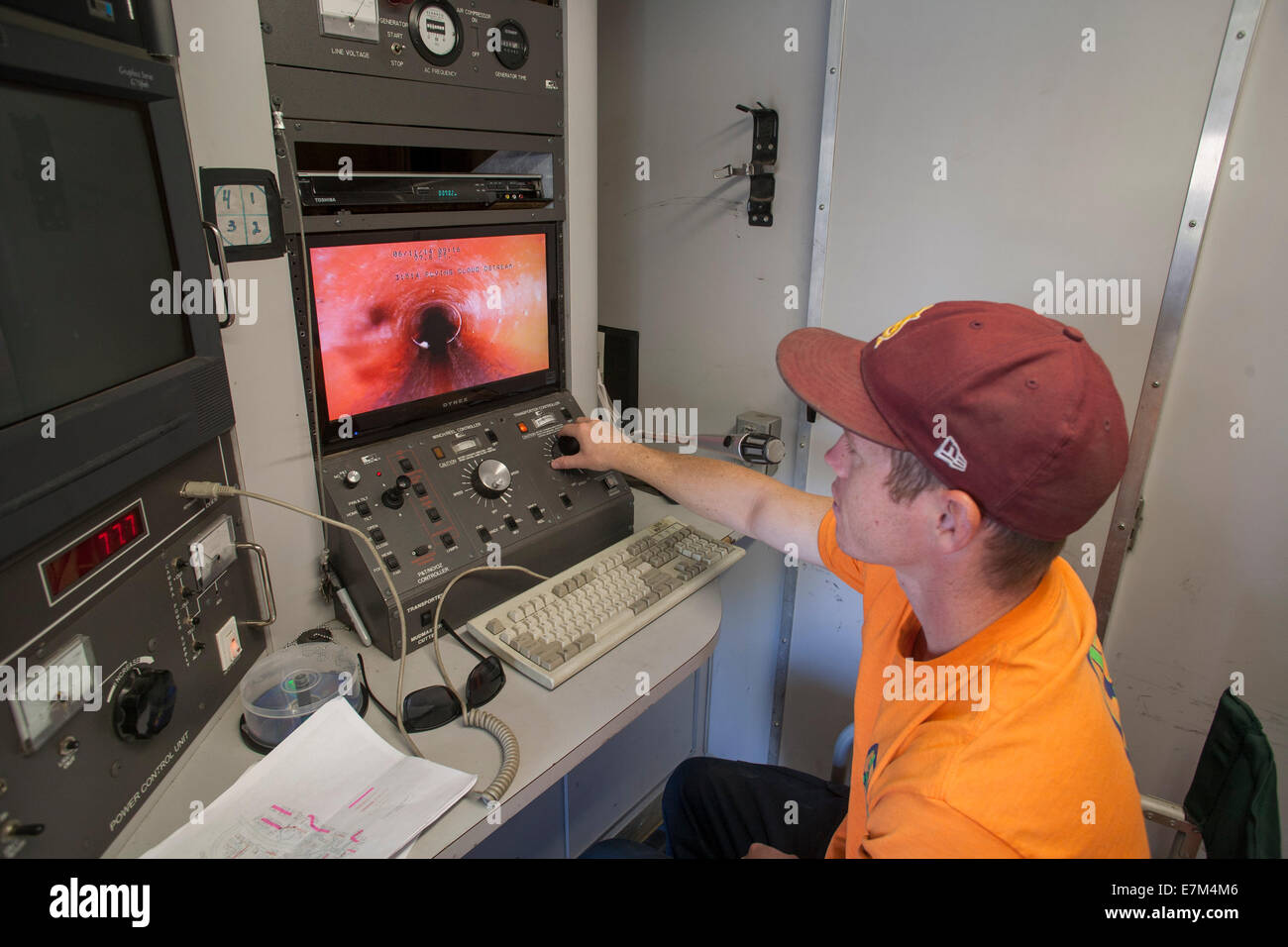 Plumbers camera hi-res stock photography and images - Alamy