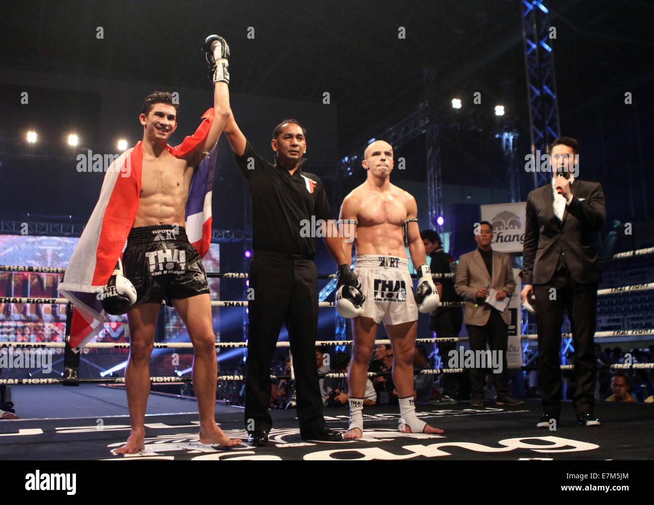 Ho Chi Minh City, Vietnam. 20th Sep, 2014. Antoine Pinto (L) of France ...