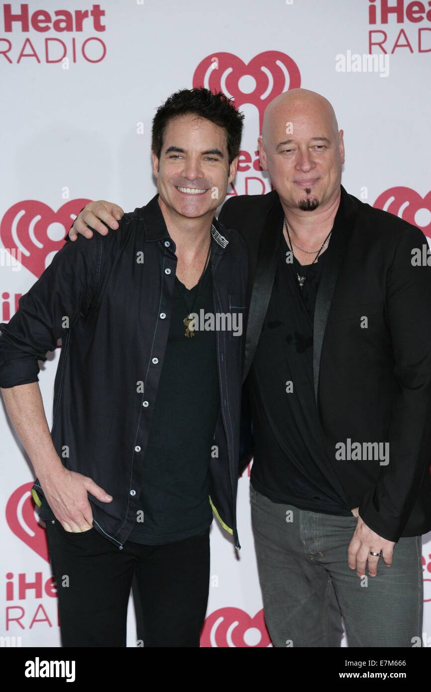 Patrick monahan and jimmy stafford of train hi-res stock photography ...