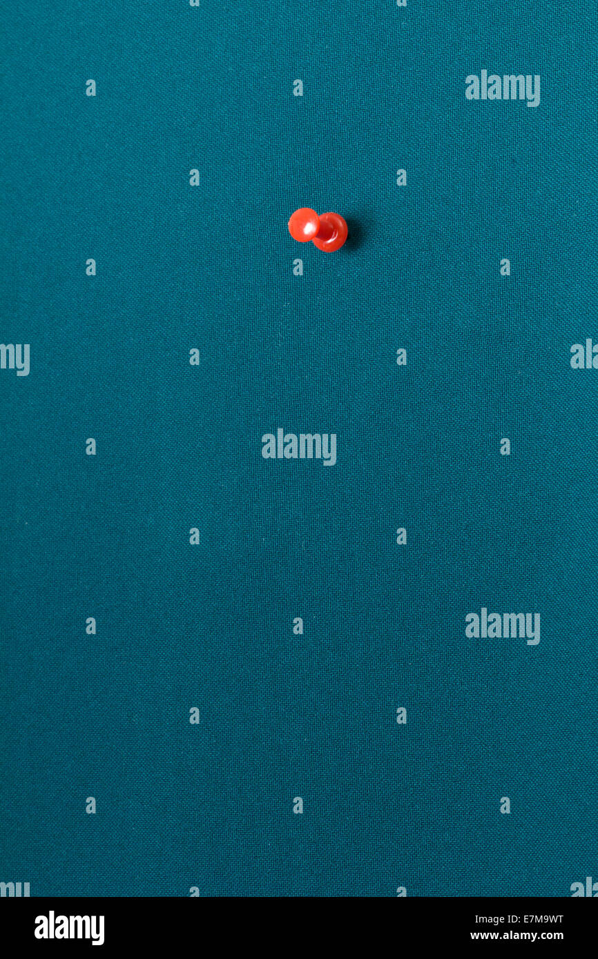 Red pushpin on a green board Stock Photo - Alamy