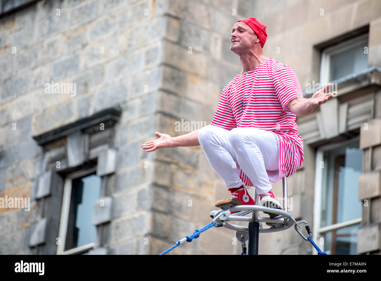 Edinburgh festival hi-res stock photography and images - Alamy