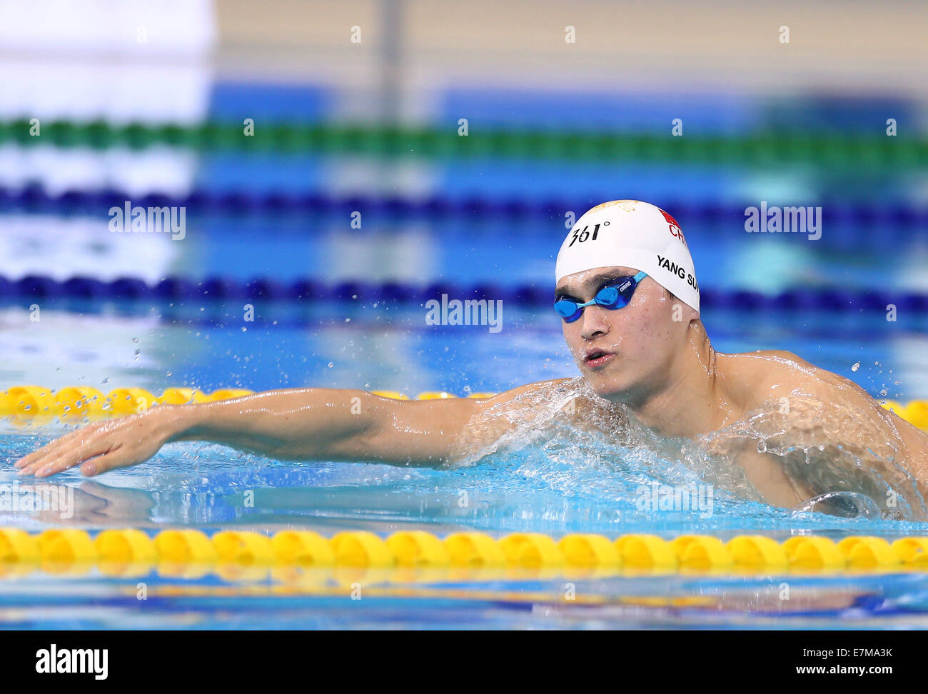 Incheon, South Korea. 21st Sep, 2014. Sun Yang of China warms up before ...