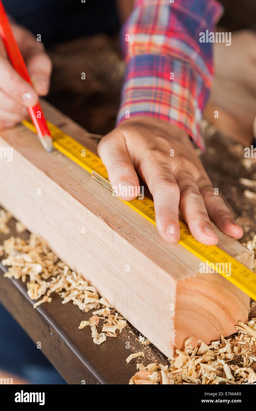 Carpenters mark hi-res stock photography and images - Alamy