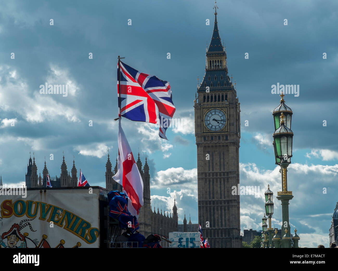 Souvenir london big ben hi-res stock photography and images - Alamy