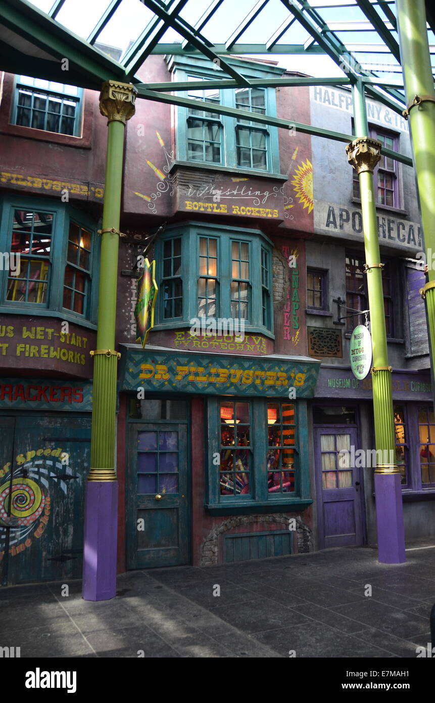 Dr Filibuster's in Diagon Alley at the Wizarding World of Harry Potter ...
