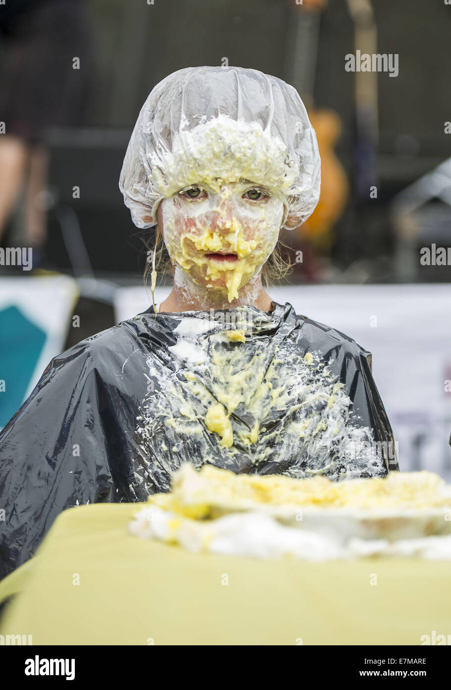 Cotton candy flavored hi-res stock photography and images - Alamy