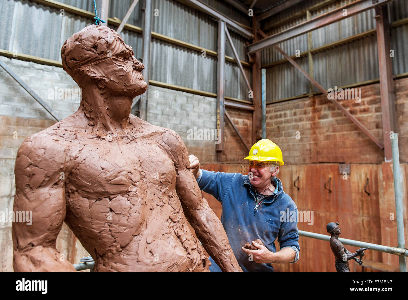Mining memorial sculpture cornish hi-res stock photography and images ...
