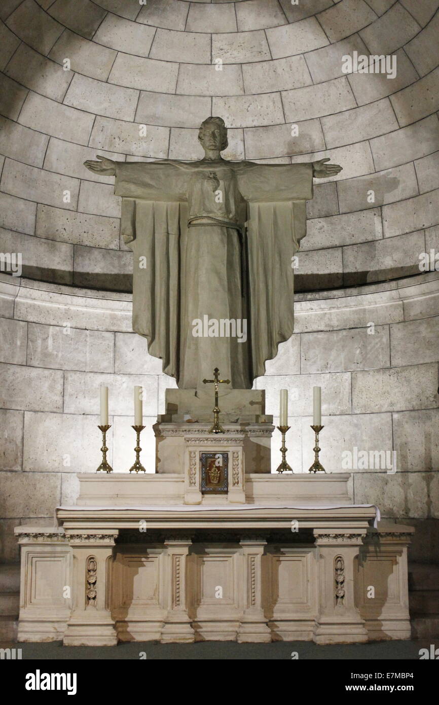 Crypt of the Basilica of "Sacré Coeur", city of Paris, french capital ...
