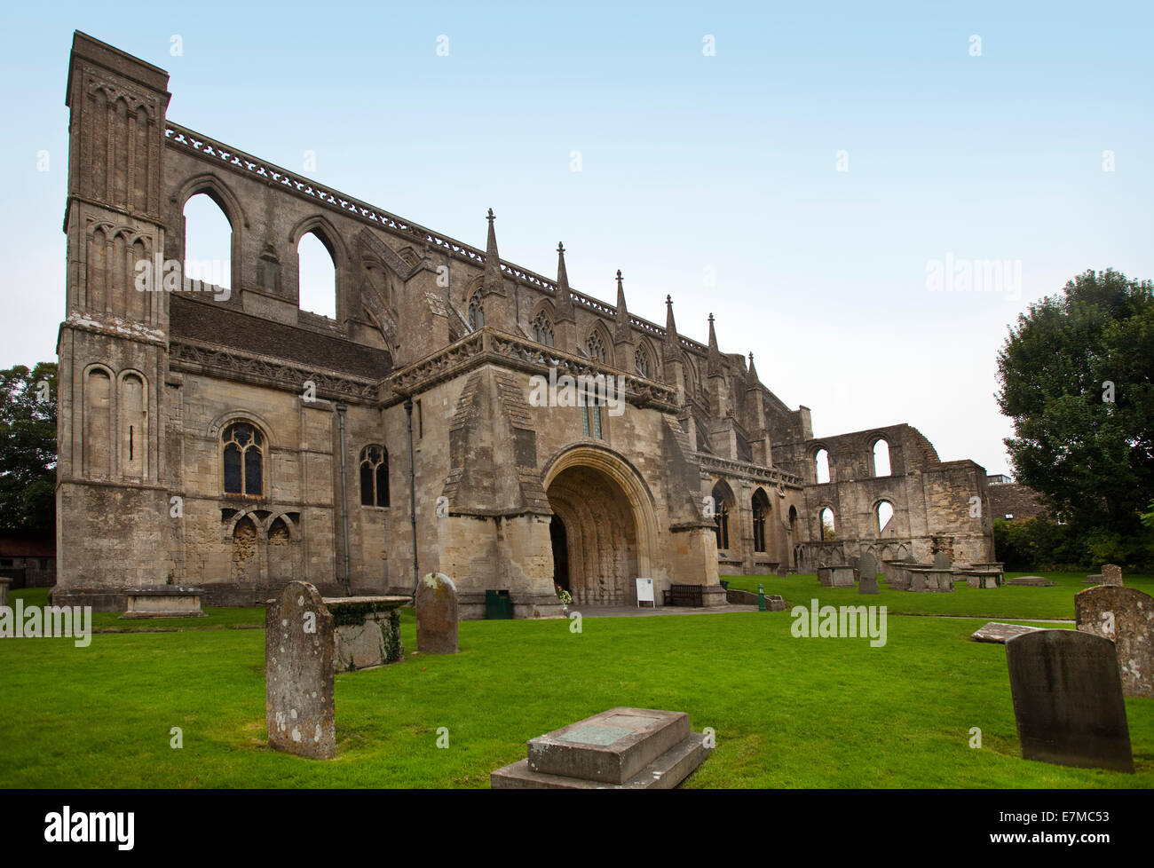 Malmesbury Abbey, Malmesbury, Gloucestershire, England Stock Photo - Alamy