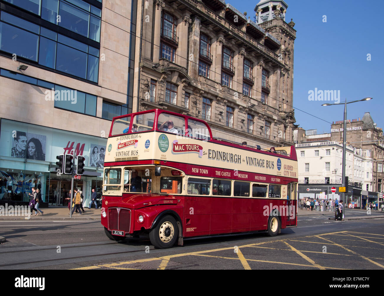 Edinburgh Vintage Bus Princes Street Scotland Stock Photo - Alamy