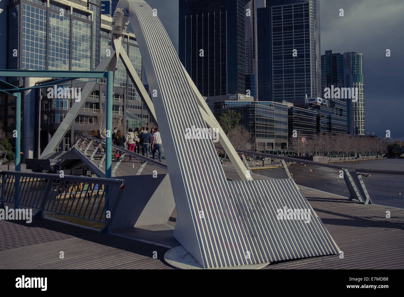Footbridge Southbank Melbourne Australia Stock Photo - Alamy