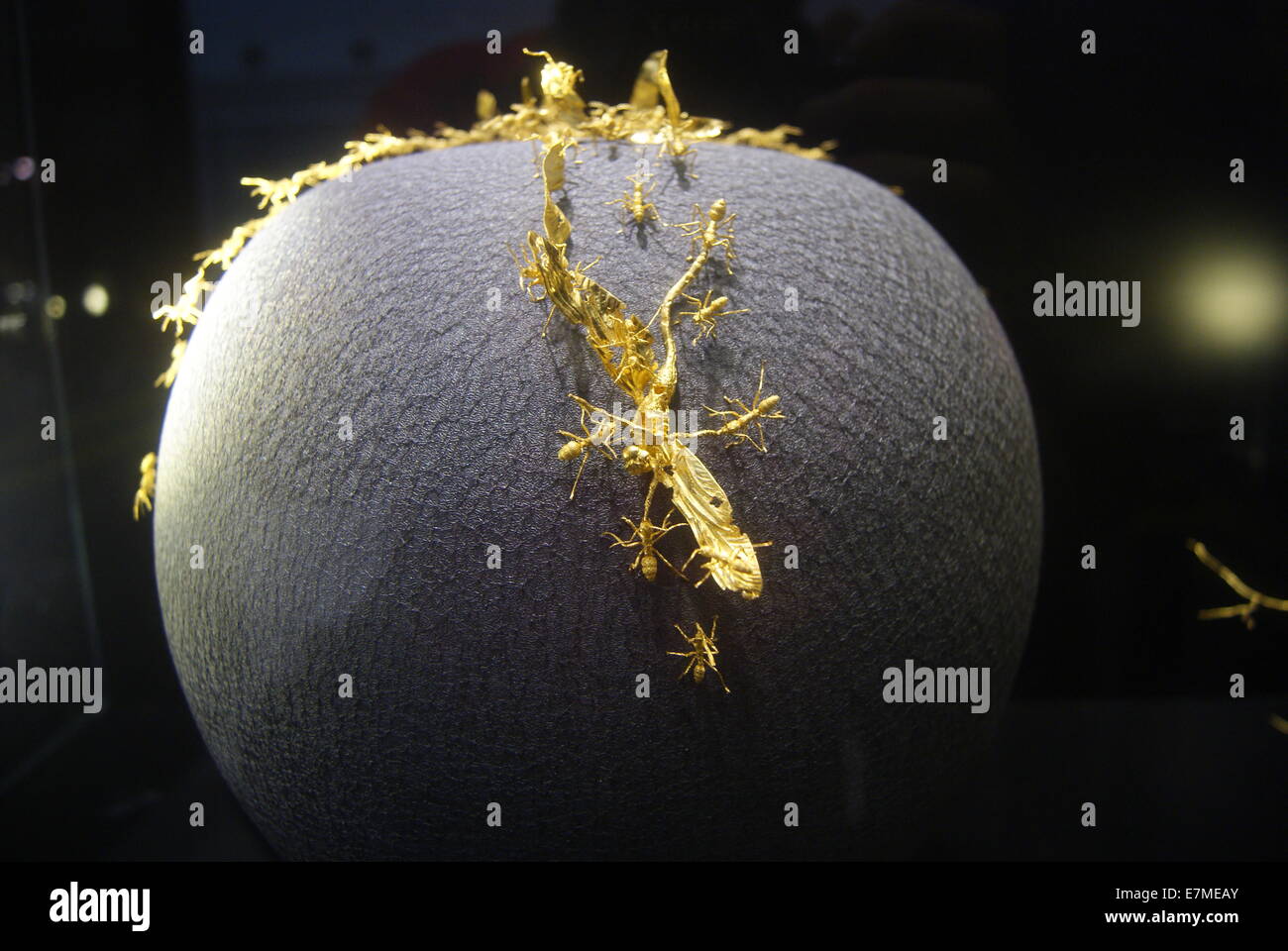 Chinese crafts: made of gold an ant, very realistic Stock Photo - Alamy