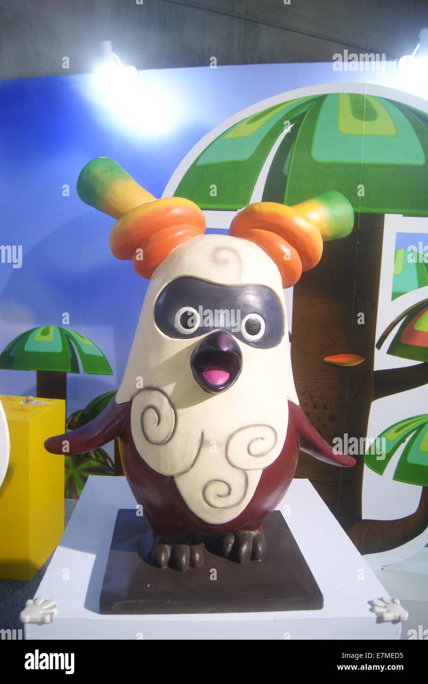 Animal statues hi-res stock photography and images - Alamy