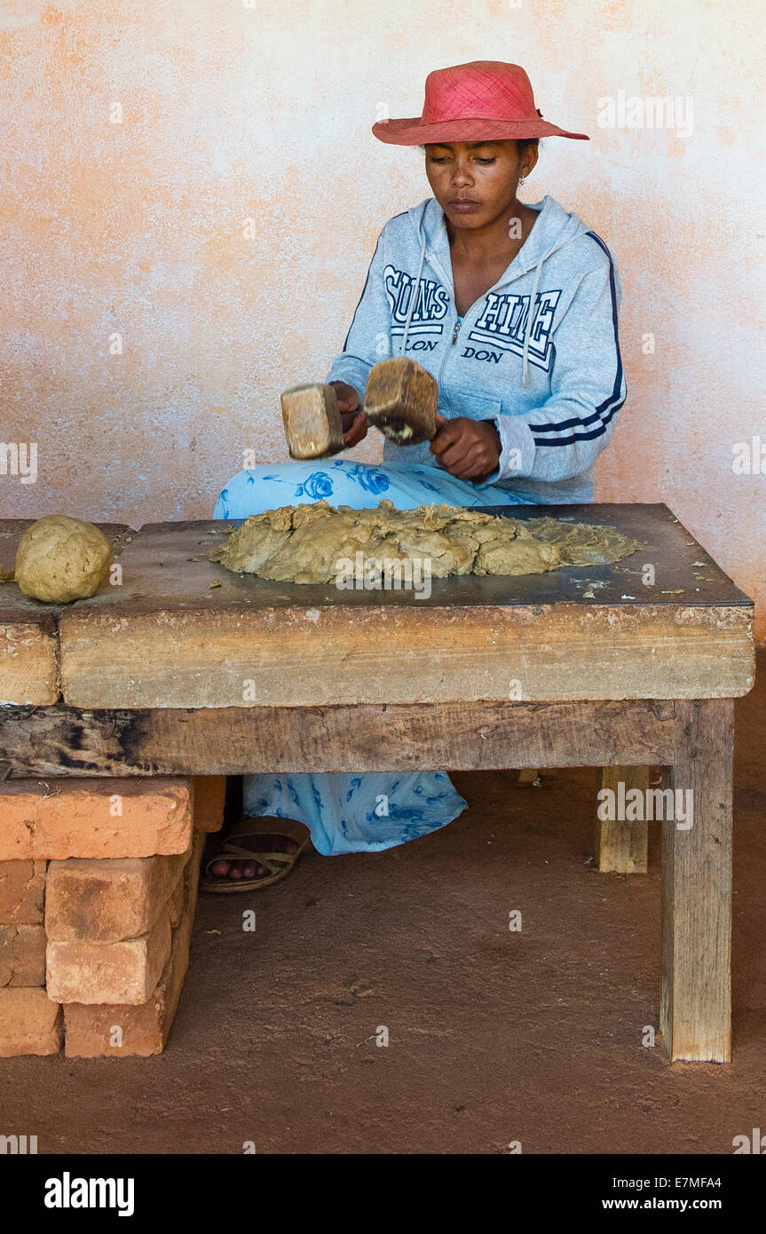 Pulp and paper industry hi-res stock photography and images - Alamy