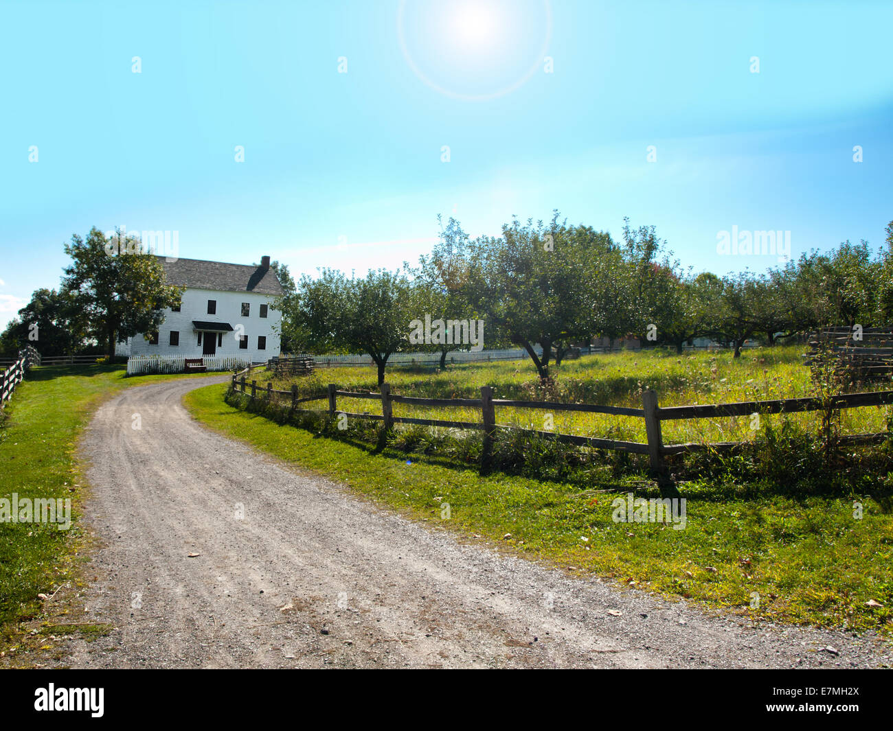 road to small country town Stock Photo - Alamy