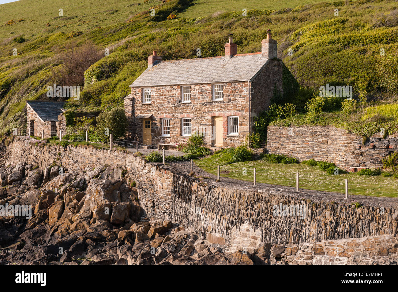 PORT QUINN, NORTH COAST, CORNWALL, ENGLAND, GREAT BRITAIN Stock Photo ...