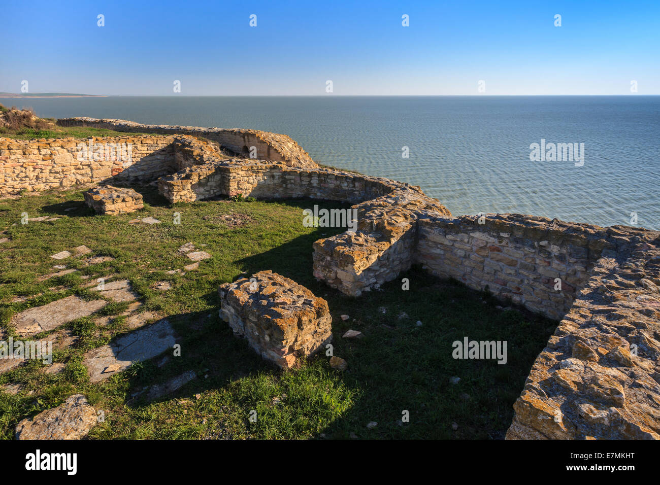 Argamum fortress hi-res stock photography and images - Alamy