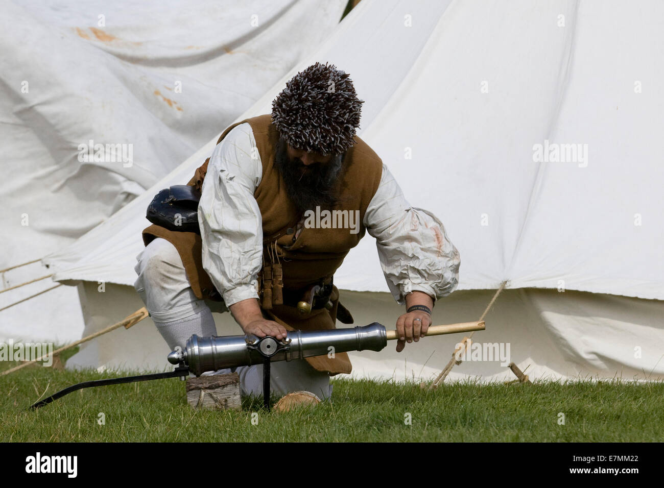 Swivel gun hi-res stock photography and images - Alamy