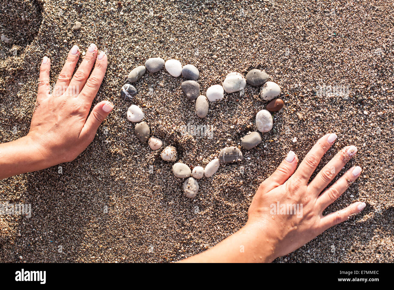 Hand heart symbol hi-res stock photography and images - Alamy