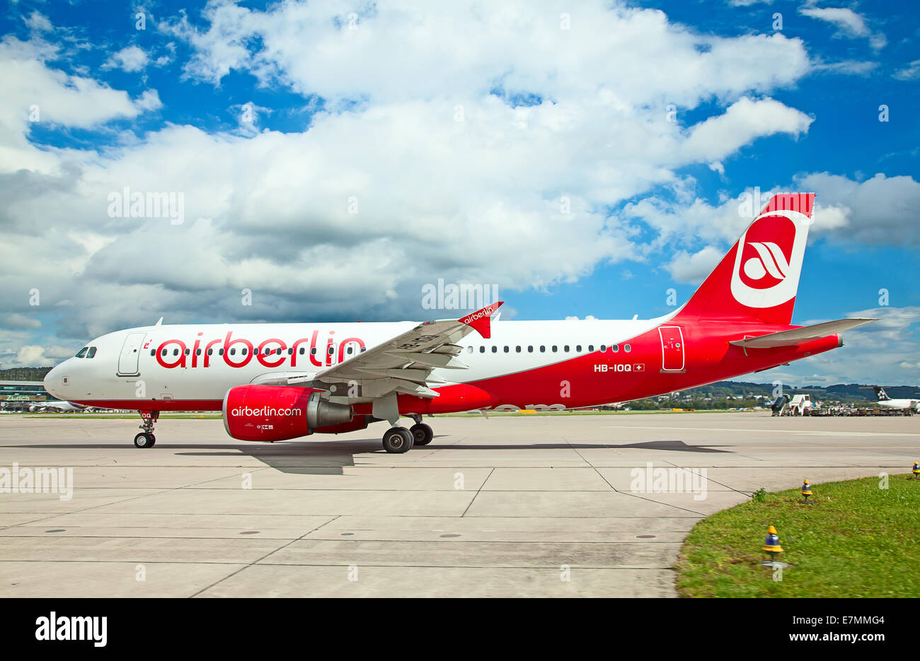 ZURICH - SEPTEMBER 21:Air Berlin airlines Airbus A320 taxing before ...