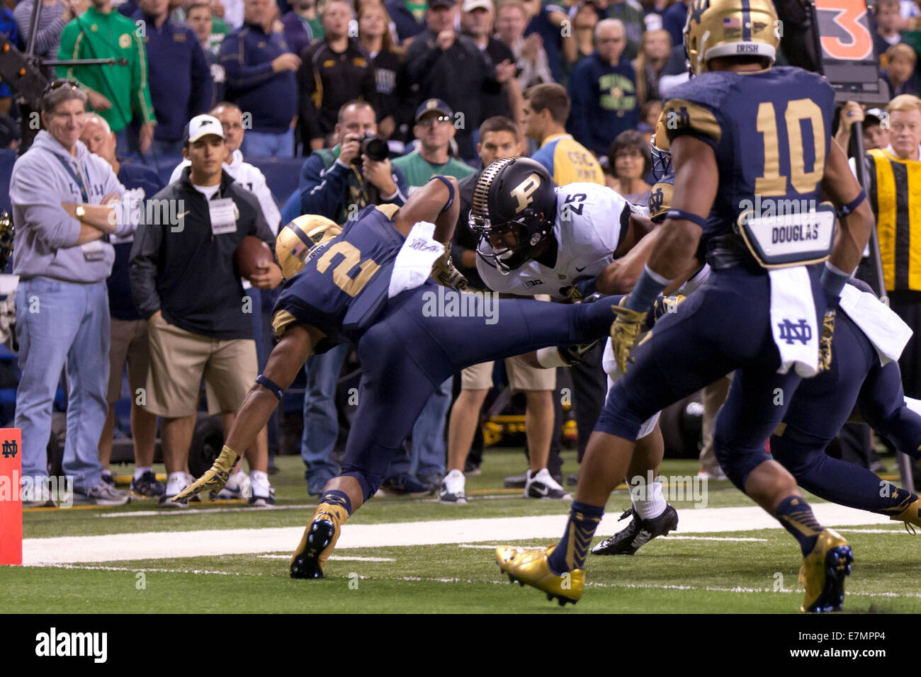 Sept. 13, 2014 - Lucas Oil Stadium, Indiana, U.S - Purdue RB BRANDON ...