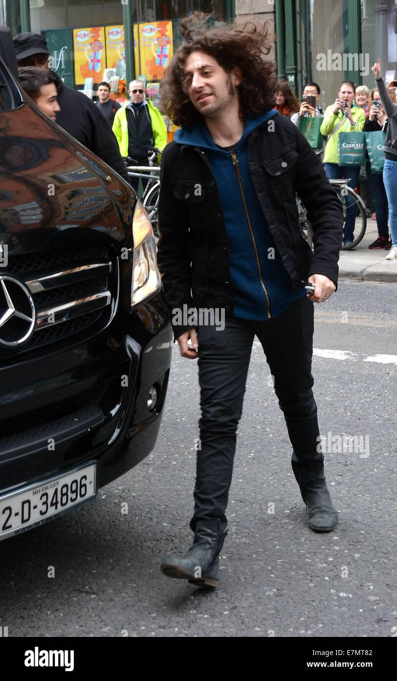 Fall Out Boy arrive at Tower Records on Dawson Street amid hysterical ...