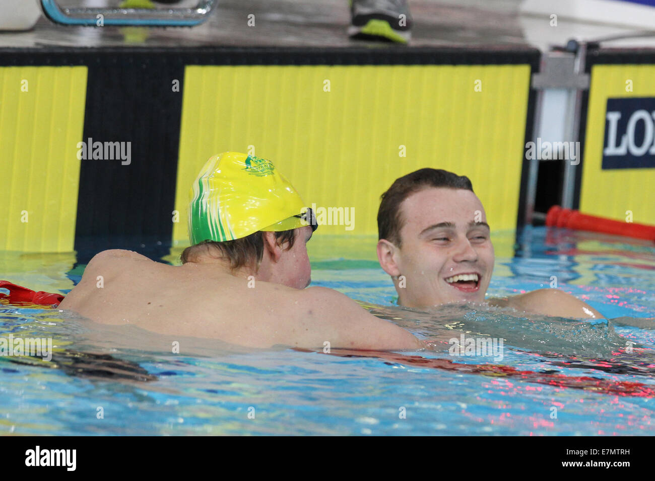 Amputee swimmers hi-res stock photography and images - Alamy