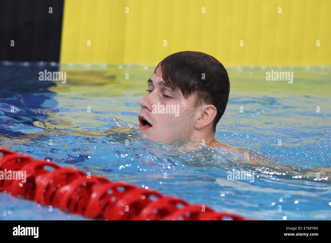 Running after the swimming hi-res stock photography and images - Alamy