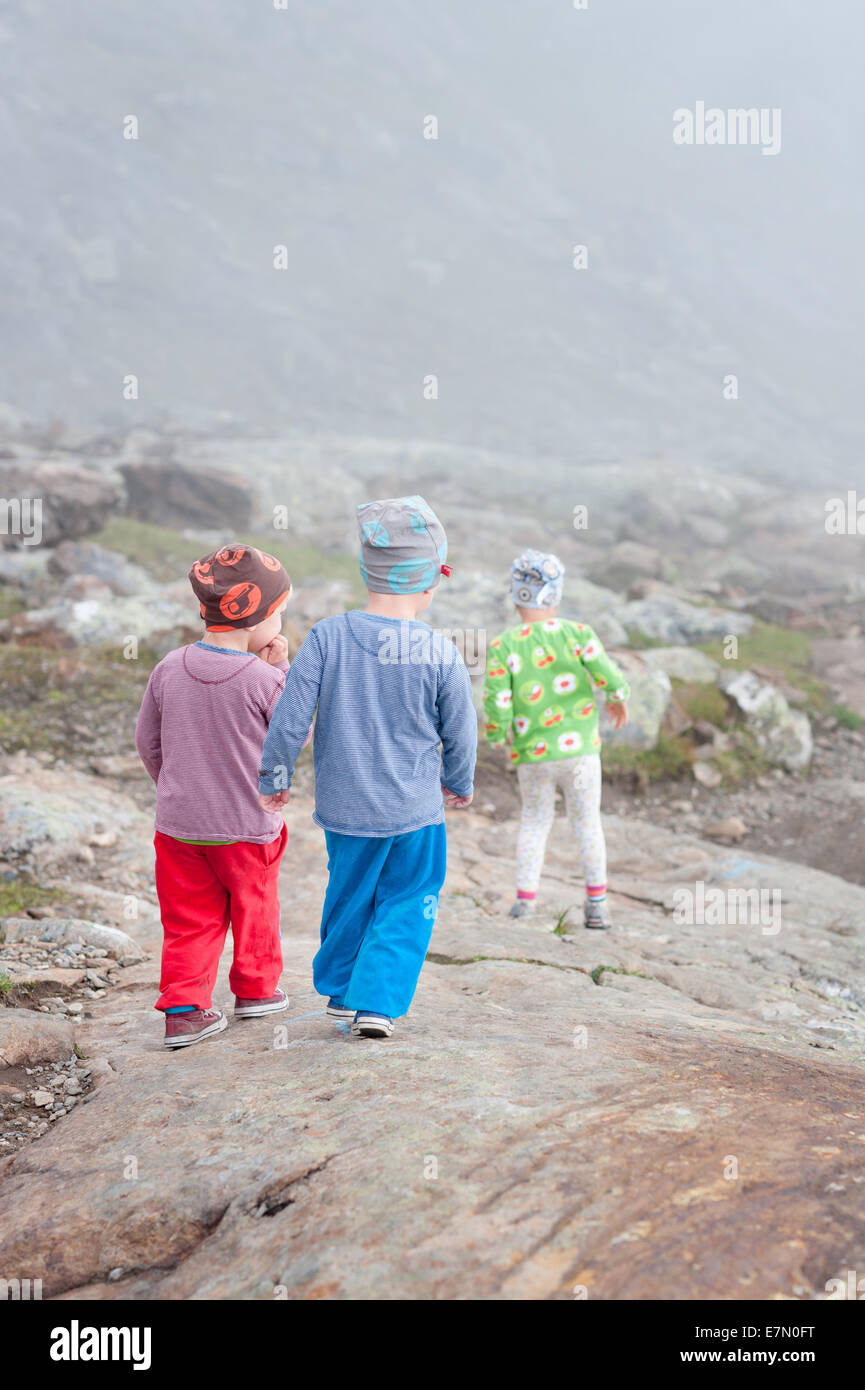 Child walking down path hi-res stock photography and images - Alamy