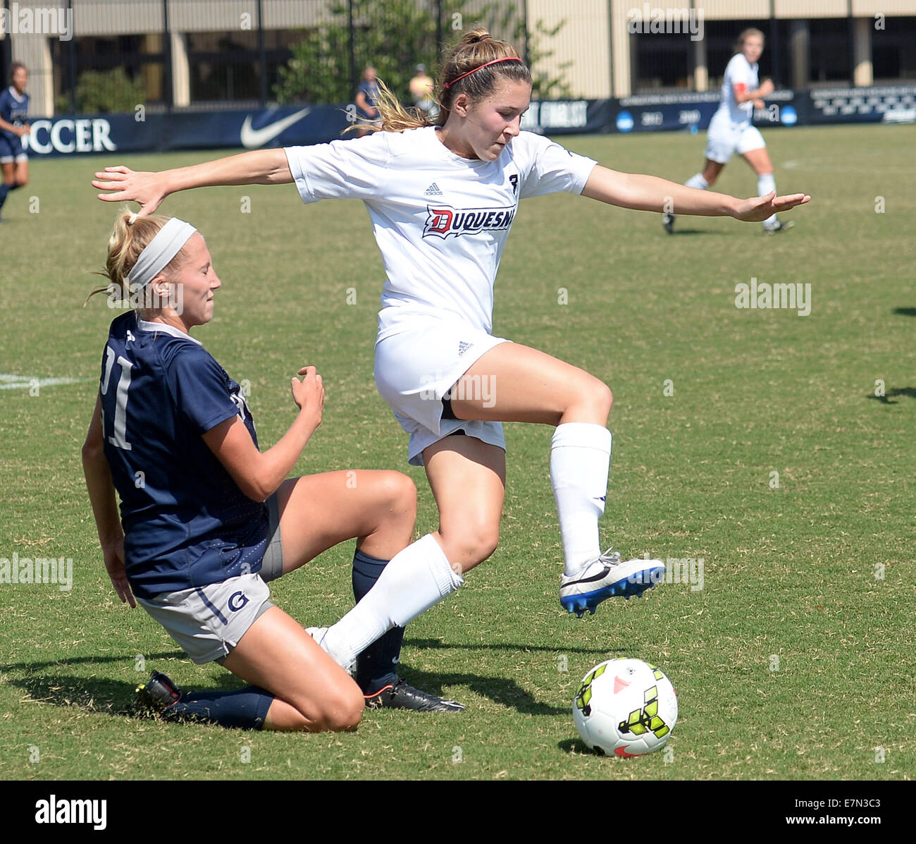 Washington, DC, USA. 21st Sep, 2014. Duquesne defender Haley Yow (3 ...