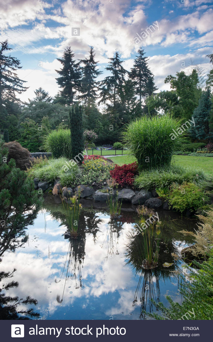 Queen Elizabeth Botanical Gardens High Resolution Stock Photography and ...