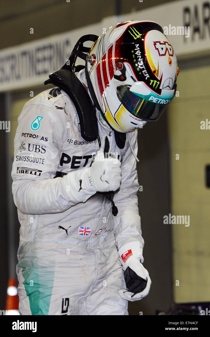 Mercedes driver lewis hamilton hi-res stock photography and images - Alamy