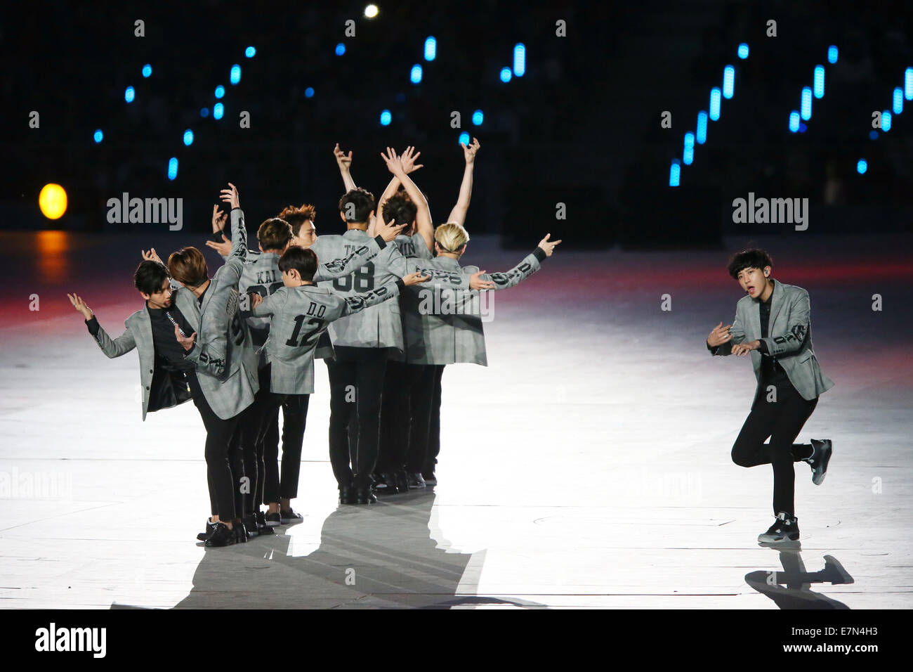 EXO, Sep 19, 2014 : Opening Ceremony at Incheon Asiad Main Stadium ...