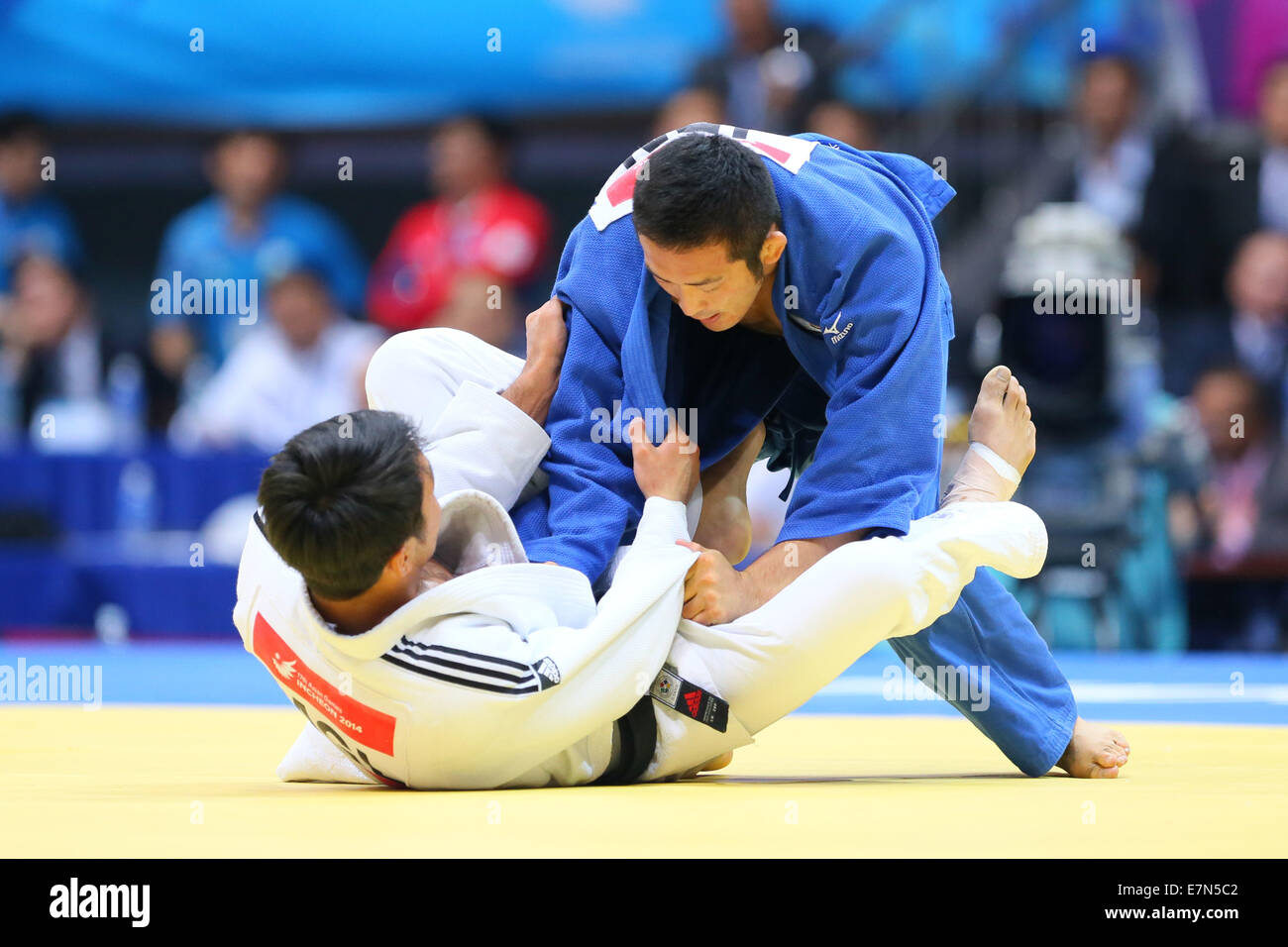 Incheon, South Korea. 21st Sep, 2014. (L-R) Ganbaatar Odbayar (MGL ...