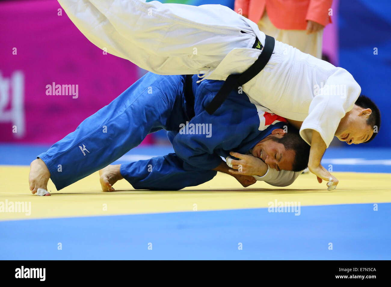 Incheon, South Korea. 21st Sep, 2014. Hiroyuki Akimoto (JPN) Judo : Men ...