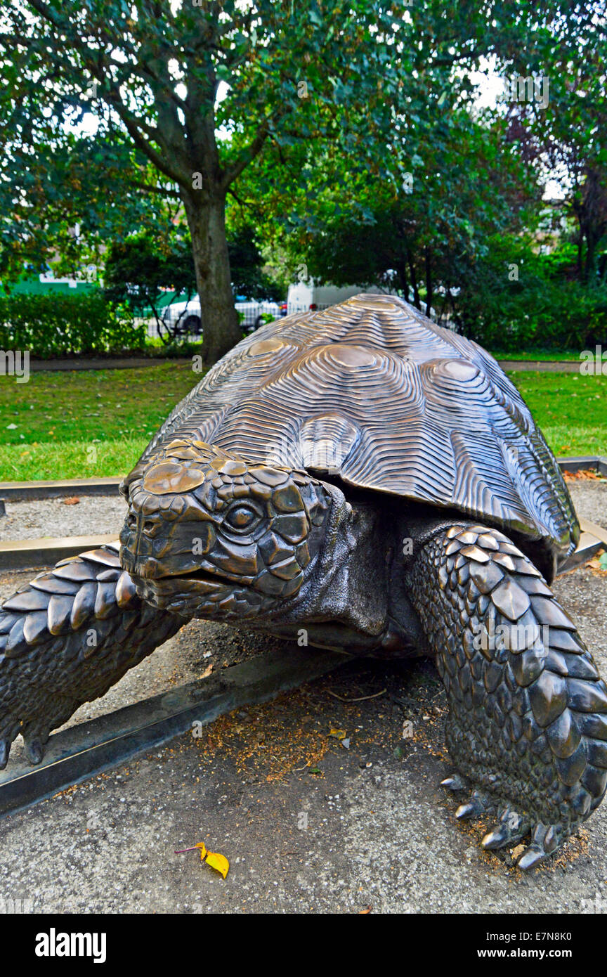 Tortoises with Triangle and Time sculpture by Wendy Taylor, C.B.E ...