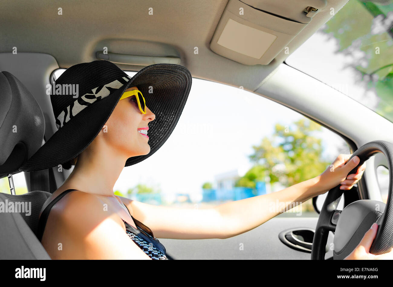 Hat race car hi-res stock photography and images - Alamy