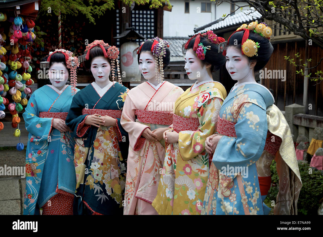 Japanese women, geishas posing for a picture, Gion area, Kyoto, Japan ...