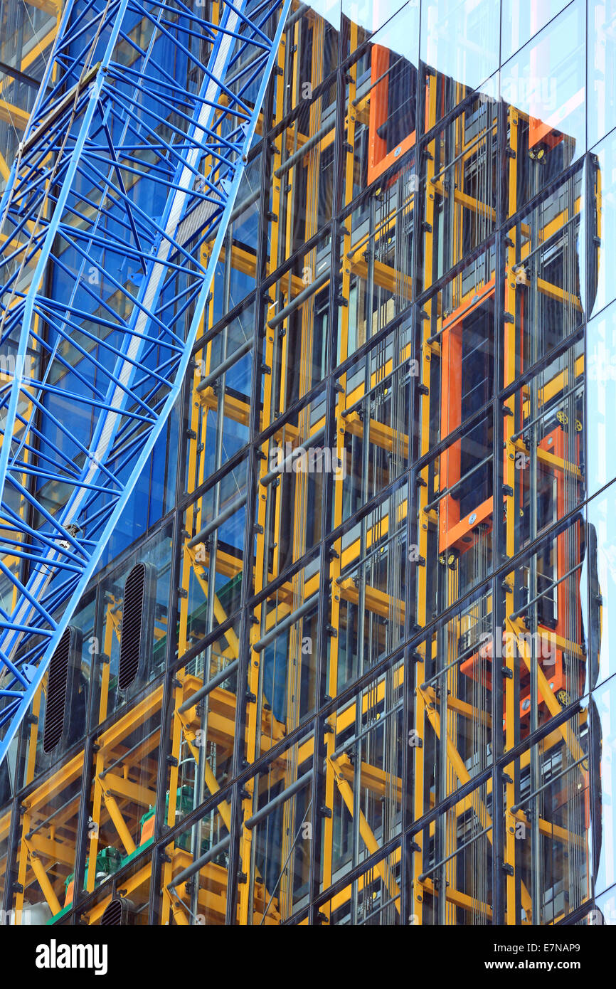 Queue people house open day uk hi-res stock photography and images - Alamy