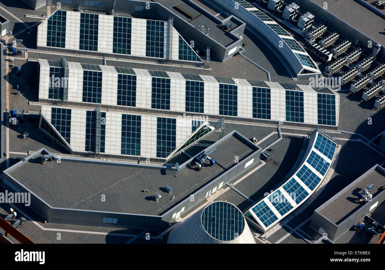 Moscow roof of a building hi-res stock photography and images - Alamy