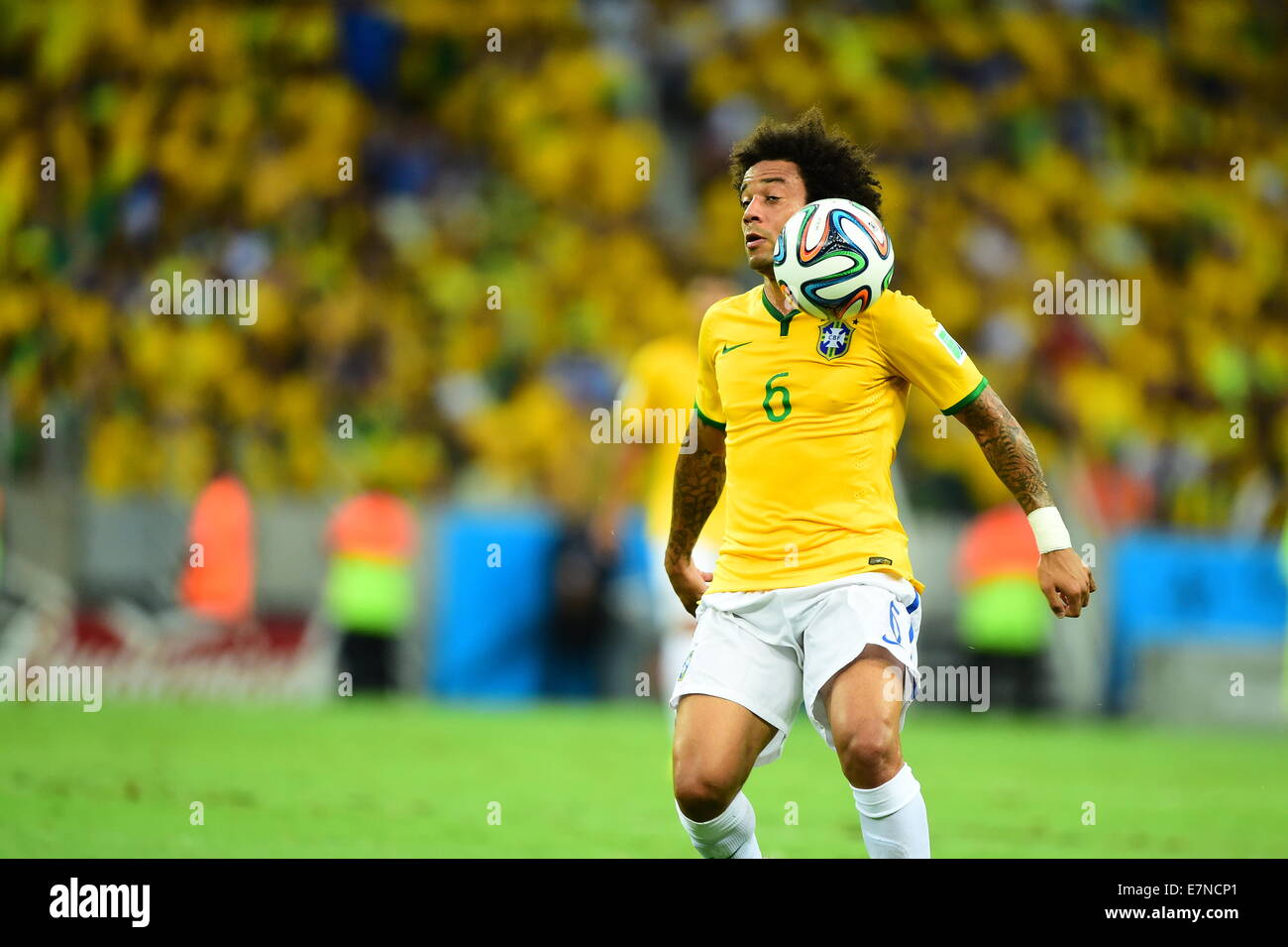 Brazil v colombia hi-res stock photography and images - Alamy