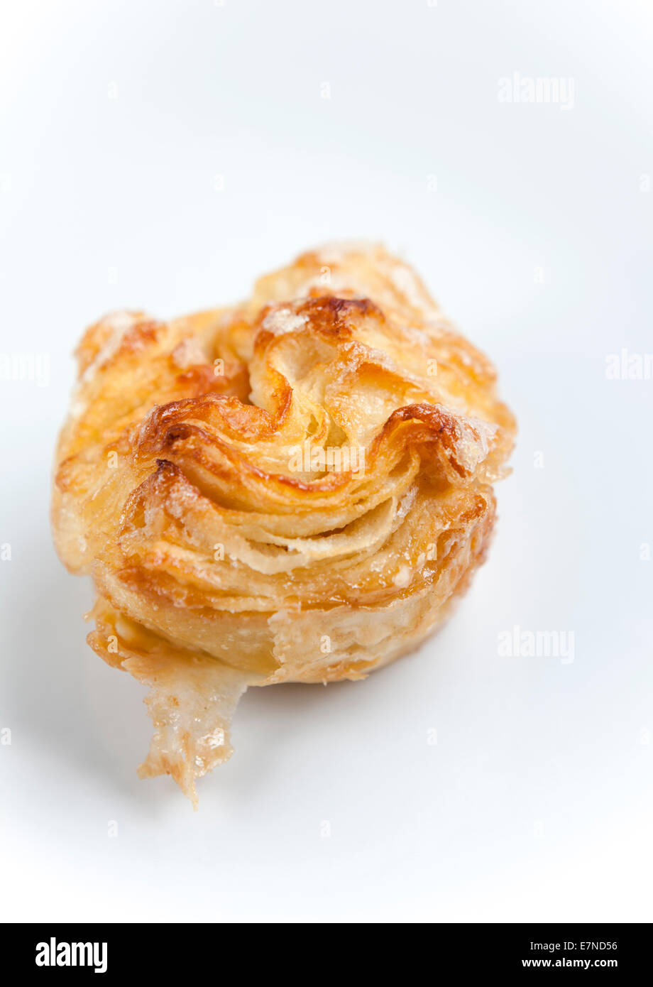 Golden layers puff pastry hi-res stock photography and images - Alamy