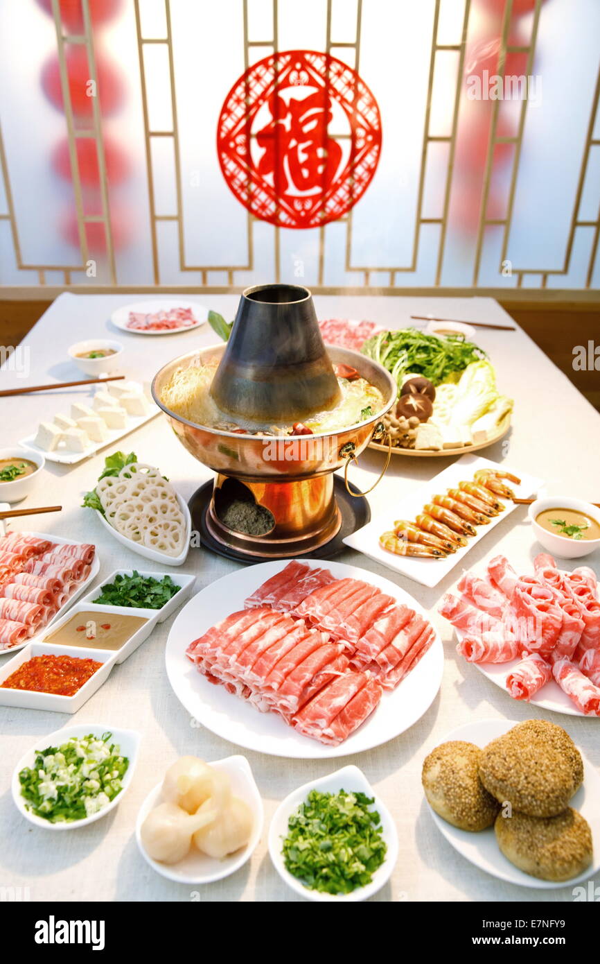 Old chinese family eating traditional hi-res stock photography and ...